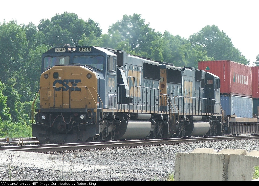 CSX 8745 Q190